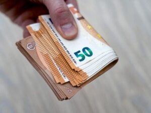 Ακίνητα: Οι 8+1 αλλαγές που φέρνει το 2026 - E-Sterea.gr